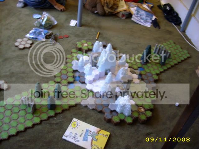 Maps made by people without a lot of pieces | Heroscapers