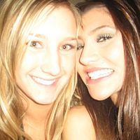 Samantha Knolle's Library | Photobucket