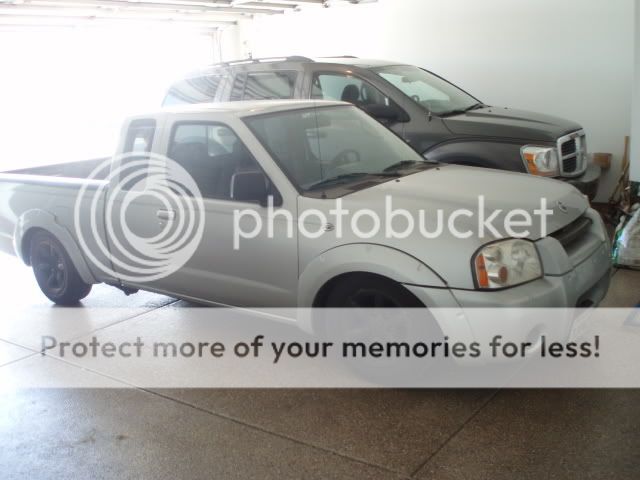 slammed the truck again | Nissan Frontier Forum